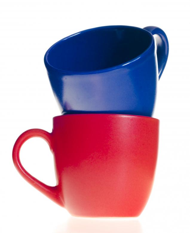 Red and blue cups - Free Stock Photo by 2happy on Stockvault.net